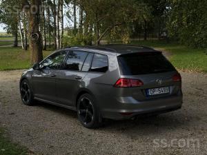 Grey Volkswagen Golf 2014 in Riga, with an engine capacity of 1.40 L and mileage of 231 thousand km for 4350 €, photo 3 on AUTOMOTO.COM.LV