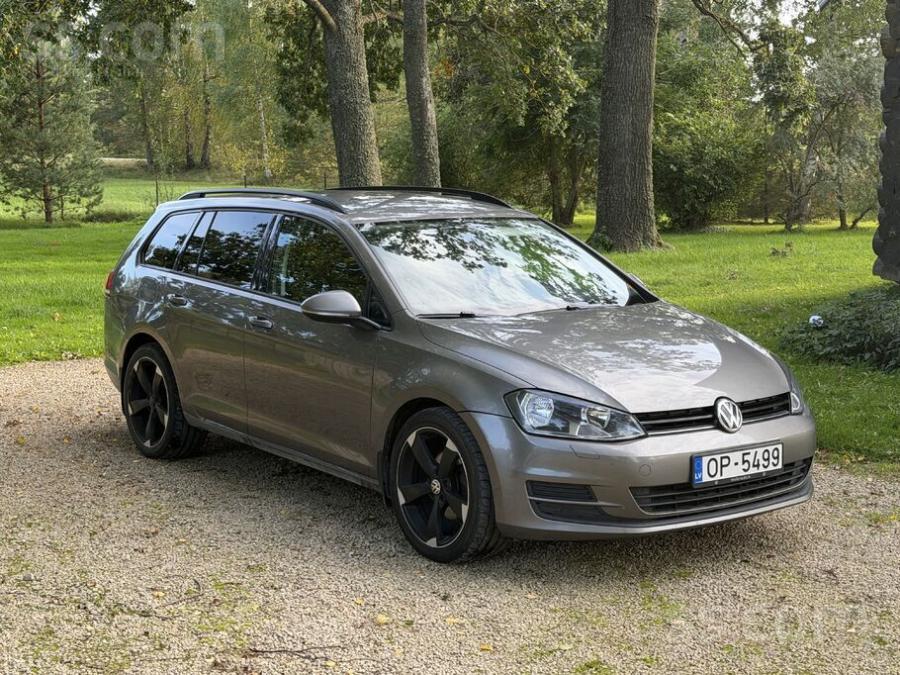 Grey Volkswagen Golf 2014 in Riga, with an engine capacity of 1.40 L and mileage of 231 thousand km for 4350 €, photo 5 on AUTOMOTO.COM.LV