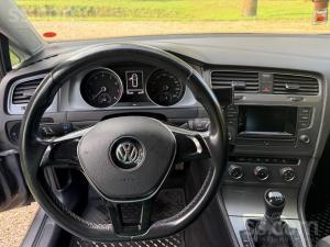Grey Volkswagen Golf 2014 in Riga, with an engine capacity of 1.40 L and mileage of 231 thousand km for 4350 €, photo 7 on AUTOMOTO.COM.LV