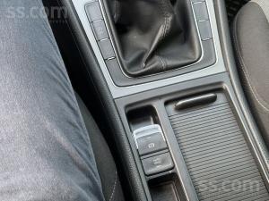 Grey Volkswagen Golf 2014 in Riga, with an engine capacity of 1.40 L and mileage of 231 thousand km for 4350 €, photo 9 on AUTOMOTO.COM.LV