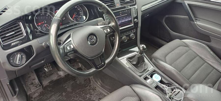 Pelēks Volkswagen Golf 2014 Rīga, ar dzinēja tilpumu 2.00 L un nobraukumu 357 tūkst. km par 6800 €, foto 12 vietnē AUTOMOTO.COM.LV