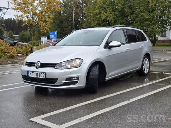 Grey Volkswagen Golf 2014 in Riga, with an engine capacity of 1.60 L and mileage of 359 thousand km for 3195 €, photo 3 on AUTOMOTO.COM.LV