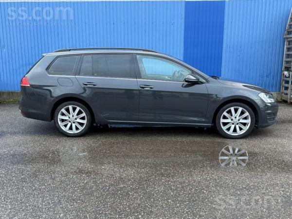Grey Volkswagen Golf 2014 in Riga, with an engine capacity of 1.60 L and mileage of 338 thousand km for 5290 €, photo 3 on AUTOMOTO.COM.LV