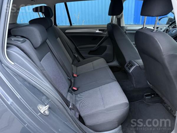 Grey Volkswagen Golf 2014 in Riga, with an engine capacity of 1.60 L and mileage of 338 thousand km for 5290 €, photo 10 on AUTOMOTO.COM.LV