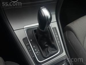 Pelēks Volkswagen Golf 2014 Rīga, ar dzinēja tilpumu 1.60 L un nobraukumu 260 tūkst. km par 4999 €, foto 19 vietnē AUTOMOTO.COM.LV