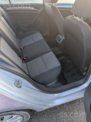 Pelēks Volkswagen Golf 2014 Rīga, ar dzinēja tilpumu 1.60 L un nobraukumu 271 tūkst. km par 2200 €, foto 10 vietnē AUTOMOTO.COM.LV
