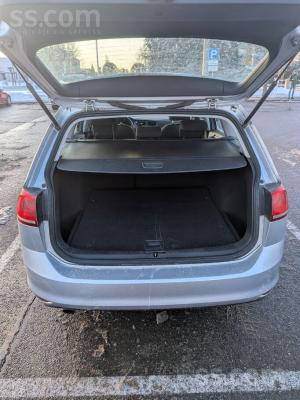 Pelēks Volkswagen Golf 2014 Rīga, ar dzinēja tilpumu 1.60 L un nobraukumu 271 tūkst. km par 2200 €, foto 11 vietnē AUTOMOTO.COM.LV