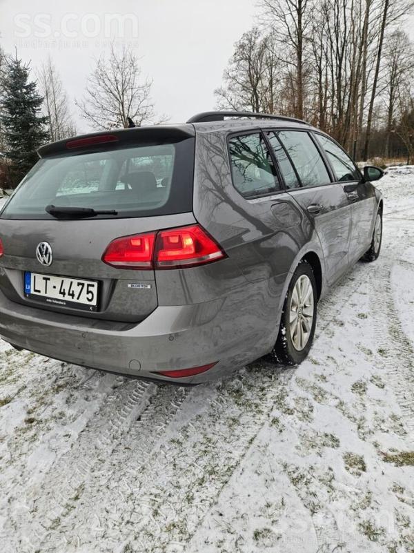 Grey Volkswagen Golf 2015 in Riga, with an engine capacity of 1.60 L and mileage of 203 thousand km for 6500 €, photo 2 on AUTOMOTO.COM.LV