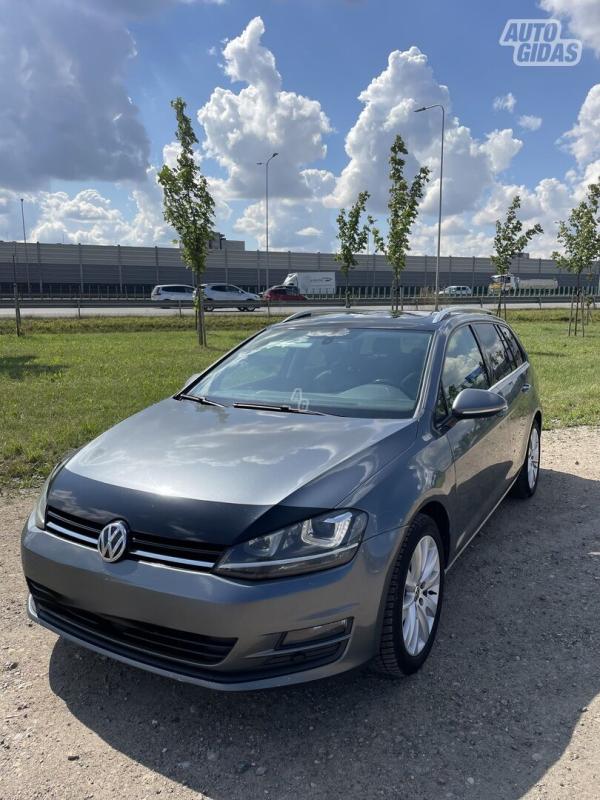 Grey Volkswagen Golf 2015 in Kaunas, with an engine capacity of 2.00 L and mileage of 314 thousand km for 8200 €, photo 1 on AUTOMOTO.COM.LV