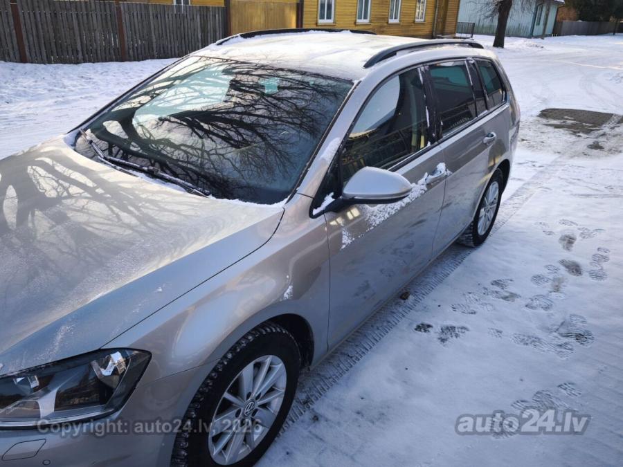 Pelēks Volkswagen Golf 2015 Pērnava, ar dzinēja tilpumu 1.40 L un nobraukumu 127 tūkst. km par 8400 €, foto 9 vietnē AUTOMOTO.COM.LV