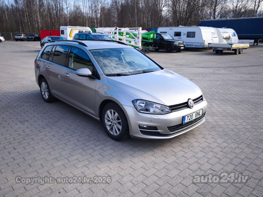 Grey Volkswagen Golf 2015 in Parnu, with an engine capacity of 1.40 L and mileage of 127 thousand km for 7990 €, photo 3 on AUTOMOTO.COM.LV