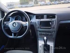 Grey Volkswagen Golf 2015 in Parnu, with an engine capacity of 1.40 L and mileage of 127 thousand km for 7990 €, photo 6 on AUTOMOTO.COM.LV