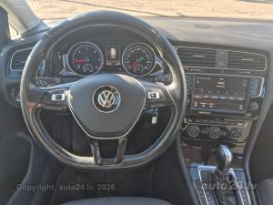 Grey Volkswagen Golf 2015 in Tallinn, with an engine capacity of 1.60 L and mileage of 140 thousand km for 8000 €, photo 9 on AUTOMOTO.COM.LV