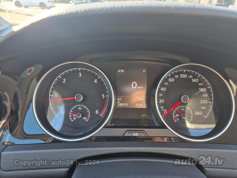 Grey Volkswagen Golf 2015 in Tallinn, with an engine capacity of 1.60 L and mileage of 140 thousand km for 8000 €, photo 10 on AUTOMOTO.COM.LV