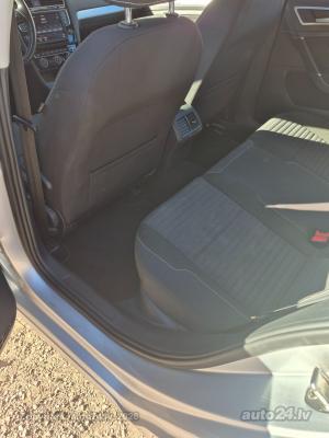 Grey Volkswagen Golf 2015 in Tallinn, with an engine capacity of 1.60 L and mileage of 140 thousand km for 8000 €, photo 14 on AUTOMOTO.COM.LV