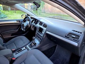 Grey Volkswagen Golf 2015 in Vilnius, with an engine capacity of 1.60 L and mileage of 303 thousand km for 5200 €, photo 19 on AUTOMOTO.COM.LV