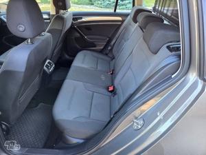 Grey Volkswagen Golf 2015 in Vilnius, with an engine capacity of 1.60 L and mileage of 303 thousand km for 5200 €, photo 22 on AUTOMOTO.COM.LV