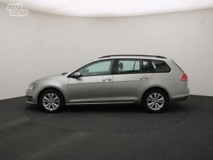 Grey Volkswagen Golf 2015 in Vilnius, with an engine capacity of 1.60 L and mileage of 230 thousand km for 6799 €, photo 7 on AUTOMOTO.COM.LV