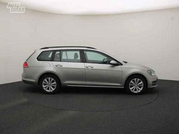 Grey Volkswagen Golf 2015 in Vilnius, with an engine capacity of 1.60 L and mileage of 230 thousand km for 6799 €, photo 9 on AUTOMOTO.COM.LV