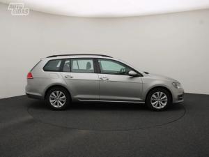 Grey Volkswagen Golf 2015 in Vilnius, with an engine capacity of 1.60 L and mileage of 230 thousand km for 6799 €, photo 10 on AUTOMOTO.COM.LV
