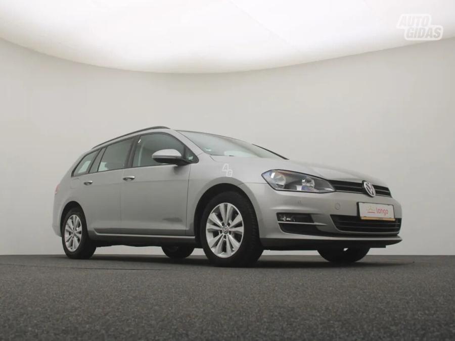 Grey Volkswagen Golf 2015 in Vilnius, with an engine capacity of 1.60 L and mileage of 230 thousand km for 6799 €, photo 12 on AUTOMOTO.COM.LV