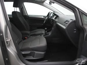 Grey Volkswagen Golf 2015 in Vilnius, with an engine capacity of 1.60 L and mileage of 230 thousand km for 6799 €, photo 15 on AUTOMOTO.COM.LV