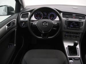 Grey Volkswagen Golf 2015 in Vilnius, with an engine capacity of 1.60 L and mileage of 230 thousand km for 6799 €, photo 18 on AUTOMOTO.COM.LV