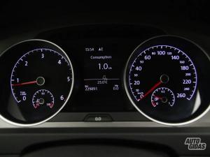 Grey Volkswagen Golf 2015 in Vilnius, with an engine capacity of 1.60 L and mileage of 230 thousand km for 6799 €, photo 20 on AUTOMOTO.COM.LV