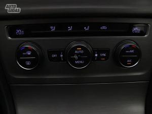 Grey Volkswagen Golf 2015 in Vilnius, with an engine capacity of 1.60 L and mileage of 230 thousand km for 6799 €, photo 21 on AUTOMOTO.COM.LV