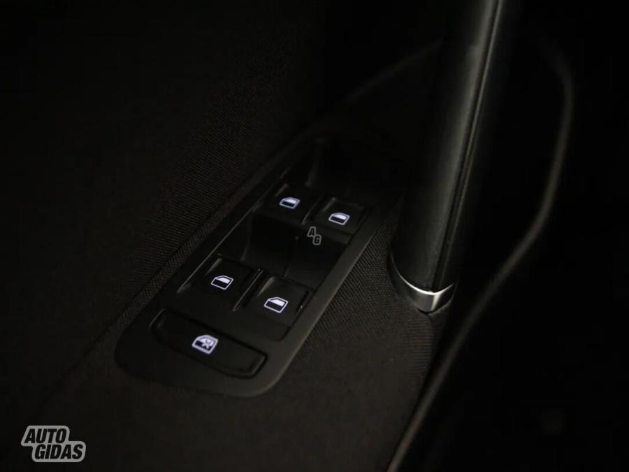 Grey Volkswagen Golf 2015 in Vilnius, with an engine capacity of 1.60 L and mileage of 230 thousand km for 6799 €, photo 27 on AUTOMOTO.COM.LV
