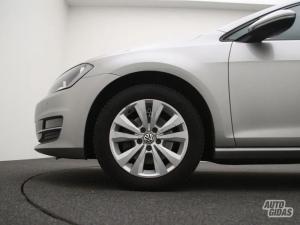 Grey Volkswagen Golf 2015 in Vilnius, with an engine capacity of 1.60 L and mileage of 230 thousand km for 6799 €, photo 29 on AUTOMOTO.COM.LV