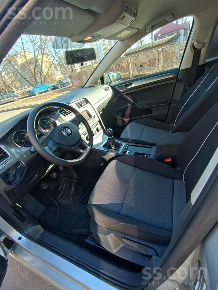 Grey Volkswagen Golf 2015 in Riga, with an engine capacity of 1.40 L and mileage of 145 thousand km for 4700 €, photo 8 on AUTOMOTO.COM.LV