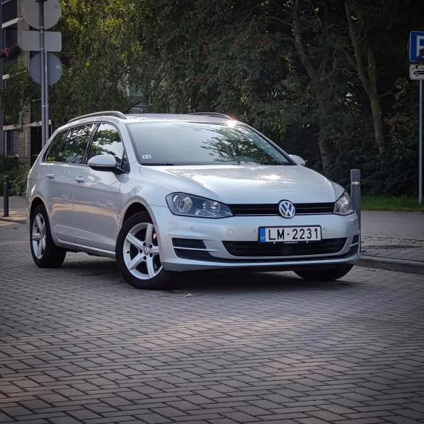 Pelēks Volkswagen Golf 2015 Rīga, ar dzinēja tilpumu 1.60 L un nobraukumu 290 tūkst. km par 4695 €, foto 3 vietnē AUTOMOTO.COM.LV