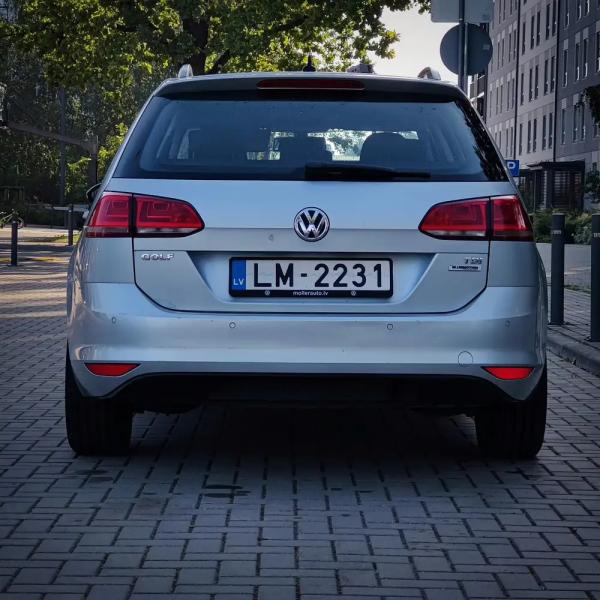 Pelēks Volkswagen Golf 2015 Rīga, ar dzinēja tilpumu 1.60 L un nobraukumu 290 tūkst. km par 4695 €, foto 5 vietnē AUTOMOTO.COM.LV