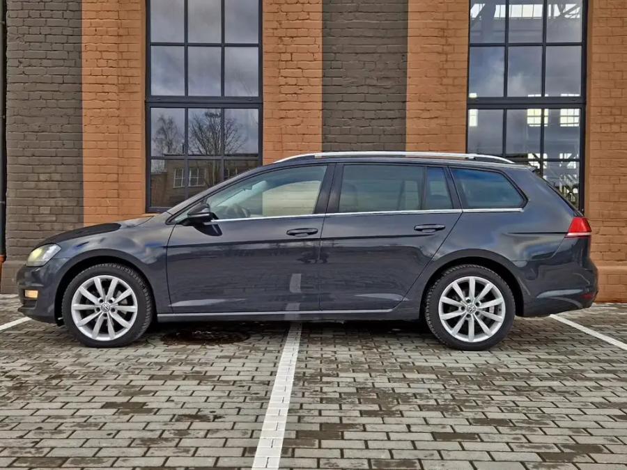 Grey Volkswagen Golf 2015 in Riga, with an engine capacity of 2.00 L and mileage of 190 thousand km for 7990 €, photo 21 on AUTOMOTO.COM.LV
