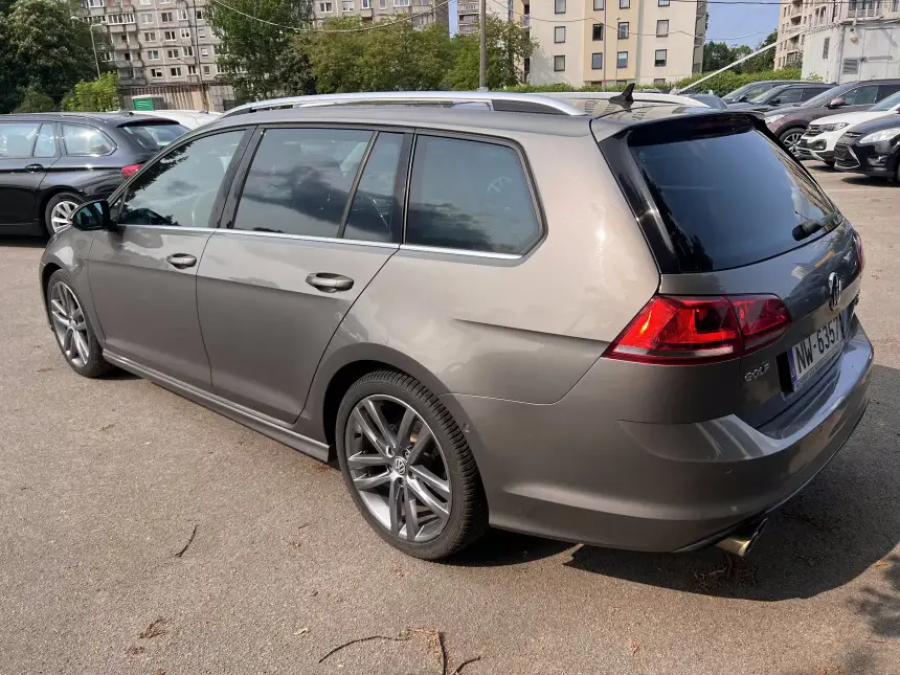Grey Volkswagen Golf 2015 in Riga, with an engine capacity of 2.00 L and mileage of 229 thousand km for 9550 €, photo 7 on AUTOMOTO.COM.LV