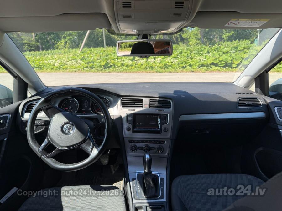 Pelēks Volkswagen Golf 2015 Tallina, ar dzinēja tilpumu 1.40 L un nobraukumu 214 tūkst. km par 4900 €, foto 6 vietnē AUTOMOTO.COM.LV