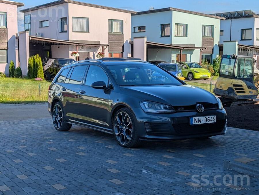 Grey Volkswagen Golf 2015 in Riga, with an engine capacity of 2.00 L and mileage of 222 thousand km for 8200 €, photo 1 on AUTOMOTO.COM.LV