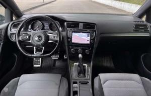 Grey Volkswagen Golf 2015 in Jurbarkas, with an engine capacity of 1.97 L and mileage of 174 thousand km for 8799 €, photo 18 on AUTOMOTO.COM.LV