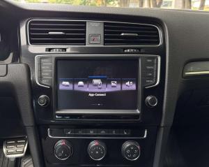 Grey Volkswagen Golf 2015 in Jurbarkas, with an engine capacity of 1.97 L and mileage of 174 thousand km for 8799 €, photo 20 on AUTOMOTO.COM.LV
