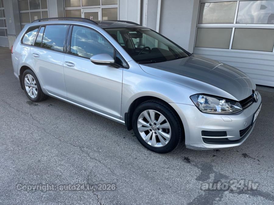 Grey Volkswagen Golf 2015 in Tallinn, with an engine capacity of 1.40 L and mileage of 213 thousand km for 6300 €, photo 3 on AUTOMOTO.COM.LV