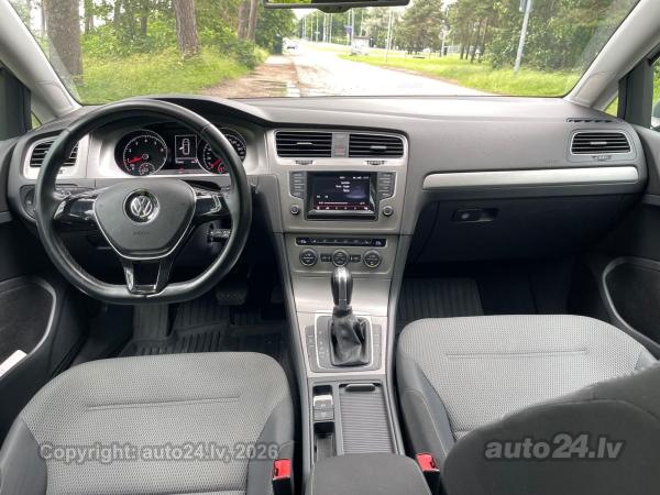Grey Volkswagen Golf 2015 in Tallinn, with an engine capacity of 1.40 L and mileage of 213 thousand km for 6300 €, photo 9 on AUTOMOTO.COM.LV