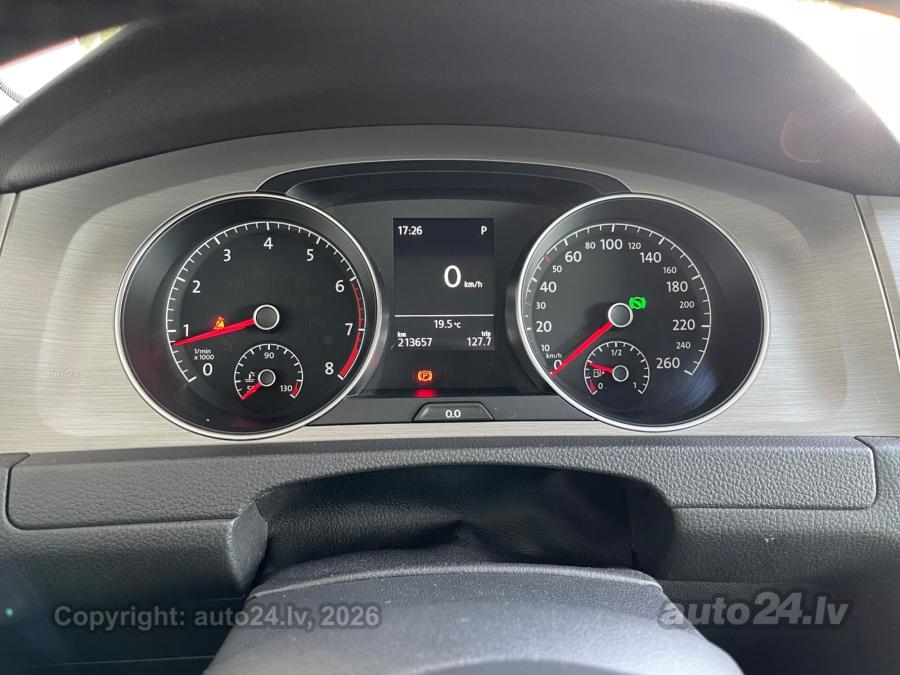 Grey Volkswagen Golf 2015 in Tallinn, with an engine capacity of 1.40 L and mileage of 213 thousand km for 6300 €, photo 14 on AUTOMOTO.COM.LV