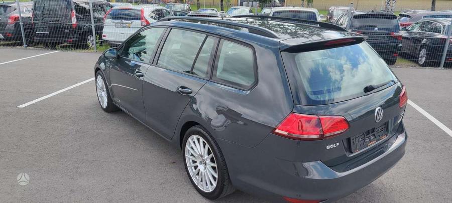 Pelēks Volkswagen Golf 2015 Marijampole, ar dzinēja tilpumu 1.60 L un nobraukumu 330 tūkst. km par 6850 €, foto 6 vietnē AUTOMOTO.COM.LV