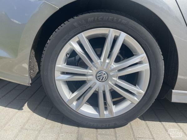 Grey Volkswagen Golf 2015 in Vilnius, with an engine capacity of 1.60 L and mileage of 248 thousand km for 7000 €, photo 5 on AUTOMOTO.COM.LV