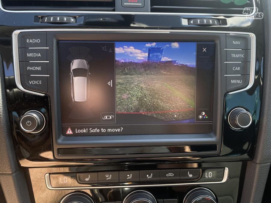 Pelēks Volkswagen Golf 2015 Viļņa, ar dzinēja tilpumu 1.60 L un nobraukumu 248 tūkst. km par 7000 €, foto 32 vietnē AUTOMOTO.COM.LV