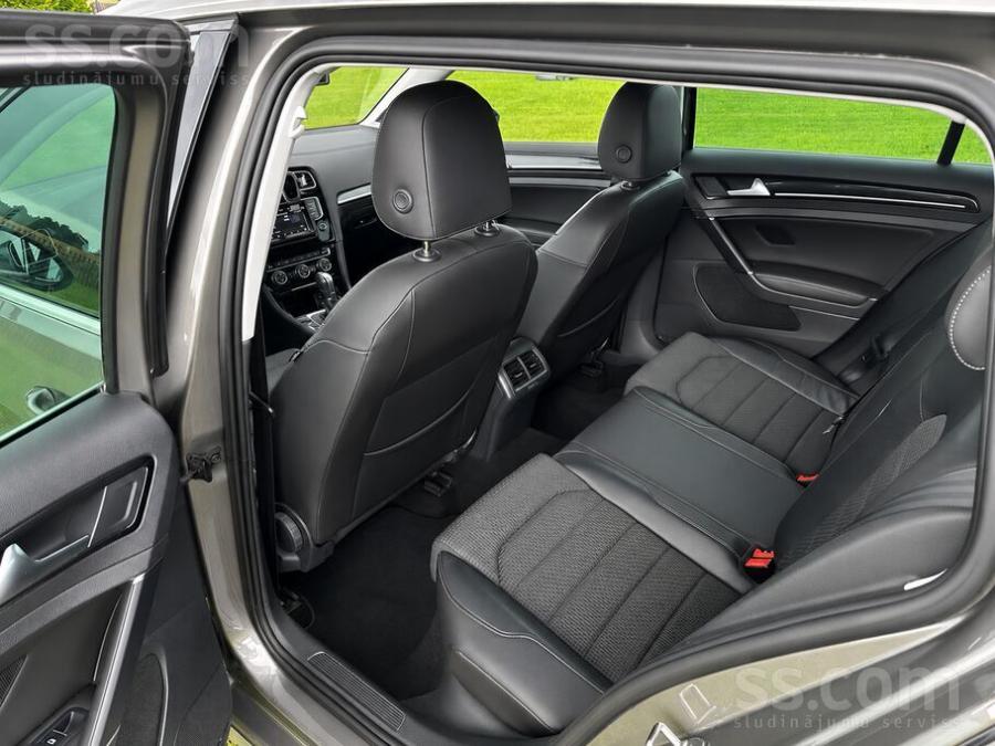 Pelēks Volkswagen Golf 2015 Ogre, ar dzinēja tilpumu 1.60 L un nobraukumu 275 tūkst. km par 8290 €, foto 8 vietnē AUTOMOTO.COM.LV