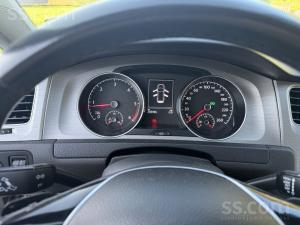 Grey Volkswagen Golf 2015 in Liepaja, with an engine capacity of 1.60 L and mileage of 287 thousand km for 6500 €, photo 6 on AUTOMOTO.COM.LV