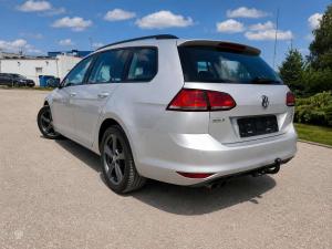 Grey Volkswagen Golf 2015 in Pakruojis, with an engine capacity of 1.40 L and mileage of 244 thousand km for 4500 €, photo 6 on AUTOMOTO.COM.LV