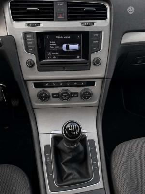 Grey Volkswagen Golf 2015 in Pakruojis, with an engine capacity of 1.40 L and mileage of 244 thousand km for 4500 €, photo 12 on AUTOMOTO.COM.LV